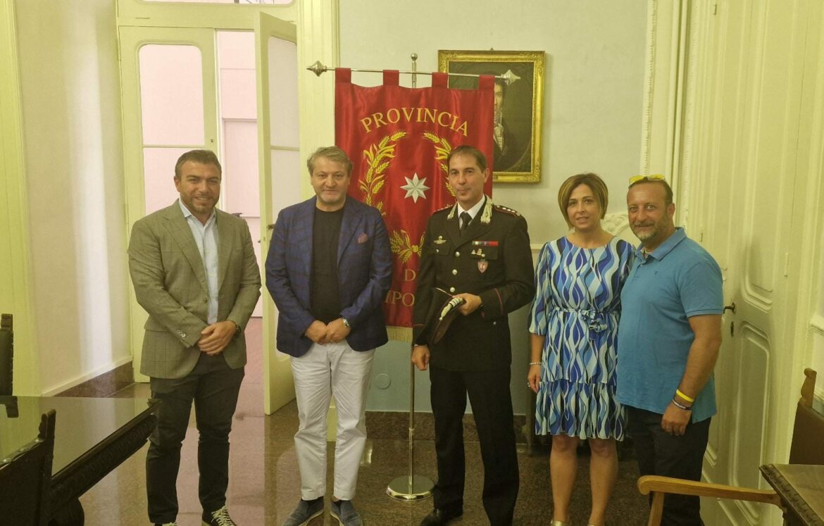 A Palazzo Magno il nuovo Comandante della Scuola Allievi Carabinieri di ... A Palazzo Magno il nuovo Comandante della Scuola Allievi Carabinieri di ...